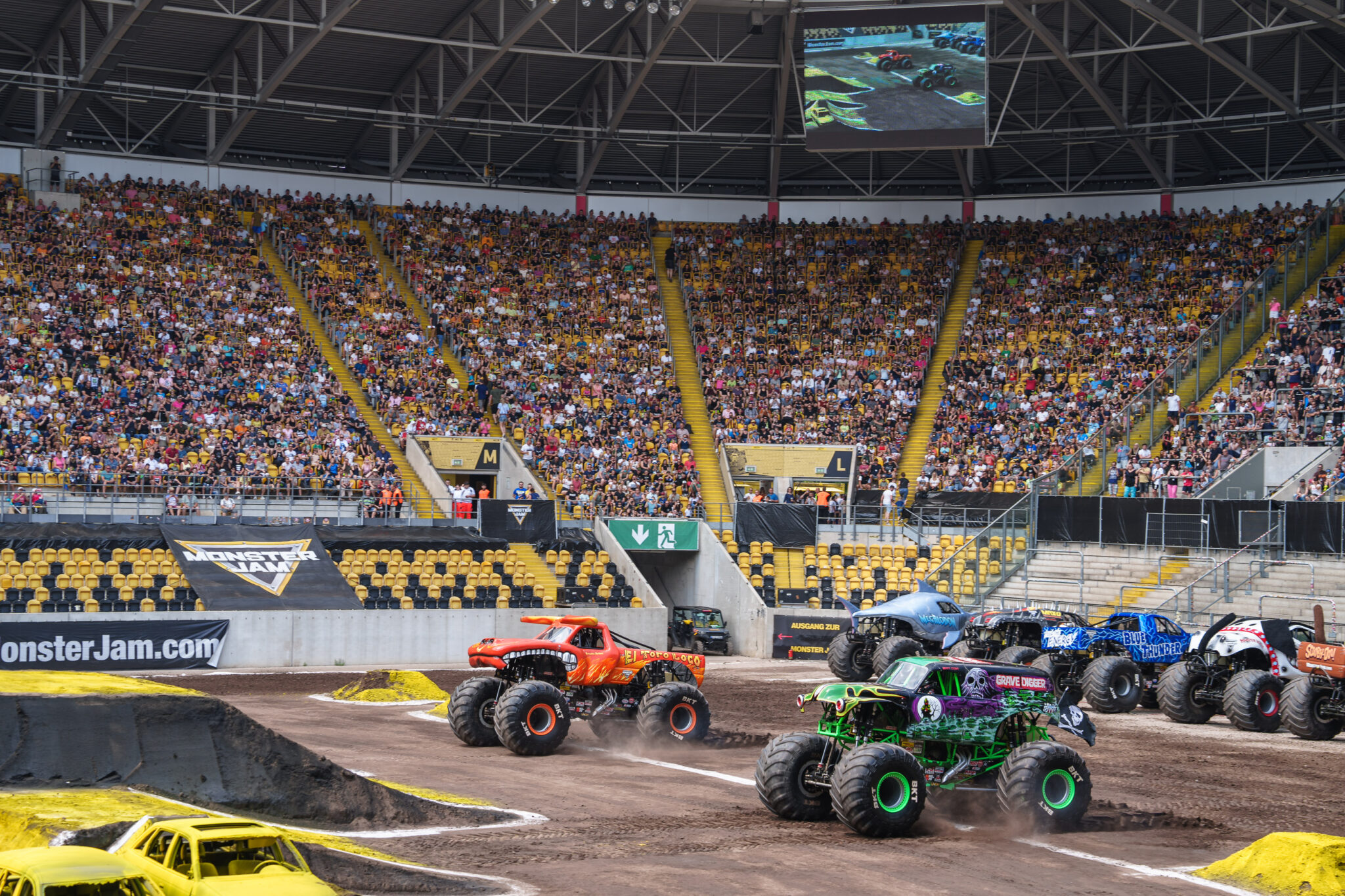 Rückblick - MONSTER JAM - Rudolf-Harbig-Stadion